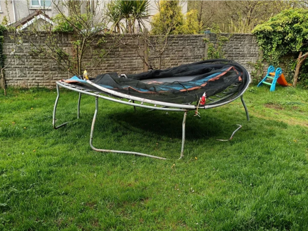 Trampoline Removal Cincinnati | Fast & Affordable Service